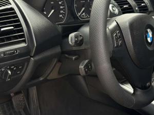 Melns BMW 120 2008 Šauļi, ar dzinēja tilpumu 2.00 L un nobraukumu 196 tūkst. km par 3999 €, foto 21 vietnē AUTOMOTO.COM.LV