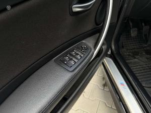 Melns BMW 120 2008 Šauļi, ar dzinēja tilpumu 2.00 L un nobraukumu 196 tūkst. km par 3999 €, foto 22 vietnē AUTOMOTO.COM.LV