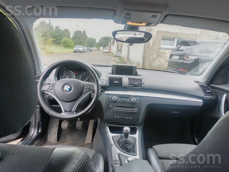 Melns BMW 120 2008 Rīga, ar dzinēja tilpumu 2.00 L un nobraukumu 293 tūkst. km par 4200 €, foto 5 vietnē AUTOMOTO.COM.LV