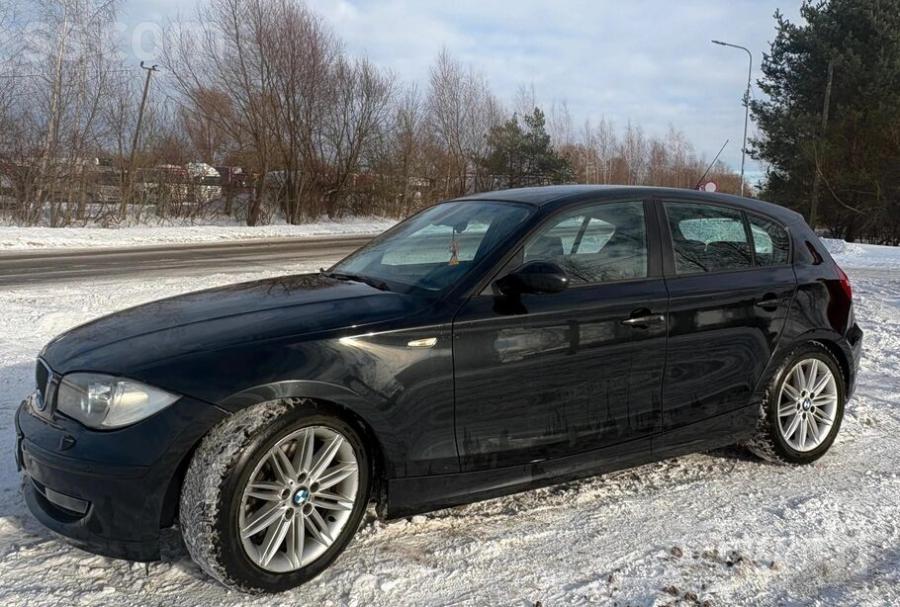 Melns BMW 120 2008 Rīga, ar dzinēja tilpumu 2.00 L un nobraukumu 292 tūkst. km par 4300 €, foto 3 vietnē AUTOMOTO.COM.LV