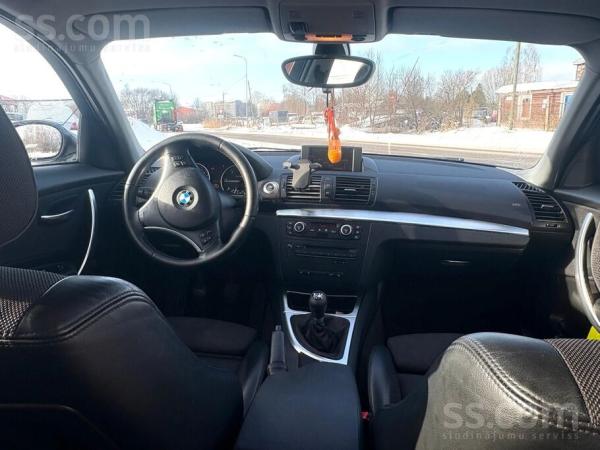 БМВ 120 2008 в Рига на AUTOMOTO.COM.LV Черный БМВ 120 2008 в Рига, объемом двигателя 2.00 л и пробегом 292 тыс. км за 4300 €, фото 10 на AUTOMOTO.COM.LV