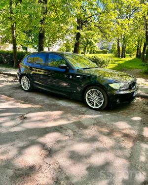 Melns BMW 120 2009 Rīga, ar dzinēja tilpumu 2.00 L un nobraukumu 202 tūkst. km par 6900 €, foto 2 vietnē AUTOMOTO.COM.LV