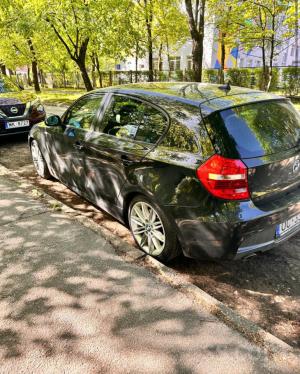 Melns BMW 120 2009 Rīga, ar dzinēja tilpumu 2.00 L un nobraukumu 202 tūkst. km par 6900 €, foto 7 vietnē AUTOMOTO.COM.LV