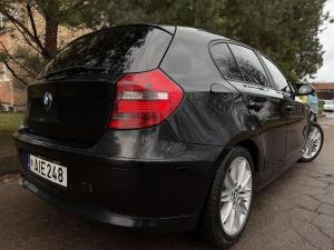 Melns BMW 120 2009 Kauņa, ar dzinēja tilpumu 2.00 L un nobraukumu 331 tūkst. km par 3950 €, foto 4 vietnē AUTOMOTO.COM.LV