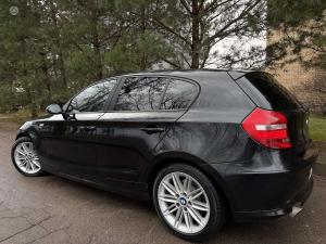 Melns BMW 120 2009 Kauņa, ar dzinēja tilpumu 2.00 L un nobraukumu 331 tūkst. km par 3950 €, foto 27 vietnē AUTOMOTO.COM.LV