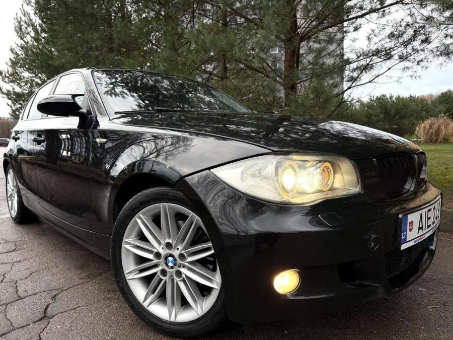 Melns BMW 120 2009 Kauņa, ar dzinēja tilpumu 2.00 L un nobraukumu 331 tūkst. km par 3950 €, foto 2 vietnē AUTOMOTO.COM.LV