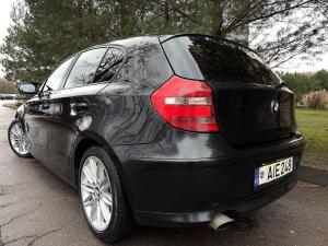 Melns BMW 120 2009 Kauņa, ar dzinēja tilpumu 2.00 L un nobraukumu 331 tūkst. km par 3950 €, foto 3 vietnē AUTOMOTO.COM.LV