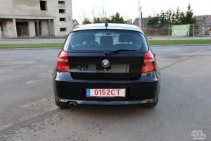 Black BMW 120 2009 in Kretinga, with an engine capacity of 2.00 L and mileage of 275 thousand km for 3250 €, photo 5 on AUTOMOTO.COM.LV