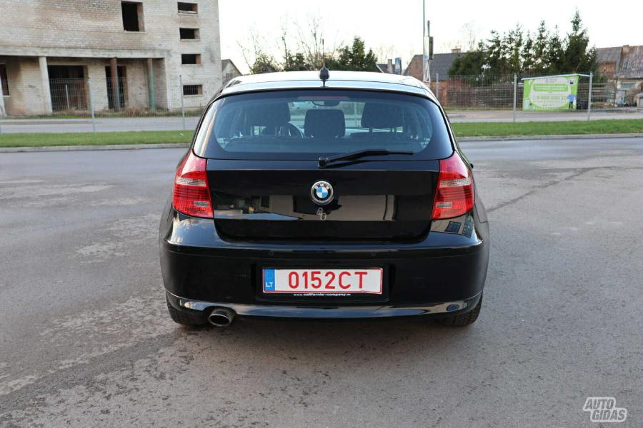 Black BMW 120 2009 in Kretinga, with an engine capacity of 2.00 L and mileage of 275 thousand km for 3250 €, photo 5 on AUTOMOTO.COM.LV