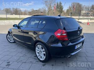 Black BMW 120 2009 in Riga, with an engine capacity of 2.00 L and mileage of 0 thousand km for 4490 €, photo 6 on AUTOMOTO.COM.LV