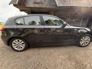 Melns BMW 120 2009 Kaišiadorys, ar dzinēja tilpumu 2.00 L un nobraukumu 271 tūkst. km par 2300 €, foto 5 vietnē AUTOMOTO.COM.LV
