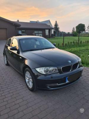 Black BMW 120 2009 in Kaisiadorys, with an engine capacity of 2.00 L and mileage of 270 thousand km for 2950 €, photo  on AUTOMOTO.COM.LV