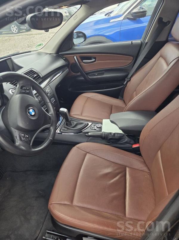 Melns BMW 120 2009 Bauska, ar dzinēja tilpumu 2.00 L un nobraukumu 272 tūkst. km par 5490 €, foto 4 vietnē AUTOMOTO.COM.LV
