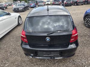 Black BMW 120 2009 in Bauska, with an engine capacity of 2.00 L and mileage of 272 thousand km for 5490 €, photo 12 on AUTOMOTO.COM.LV