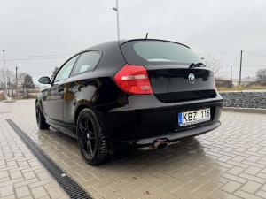 Melns BMW 120 2009 Kauņa, ar dzinēja tilpumu 2.00 L un nobraukumu 150 tūkst. km par 3300 €, foto 14 vietnē AUTOMOTO.COM.LV