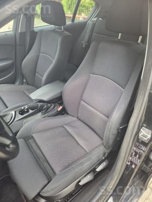 Black BMW 120 2009 in Bauska, with an engine capacity of 2.00 L and mileage of 289 thousand km for 4790 €, photo 11 on AUTOMOTO.COM.LV