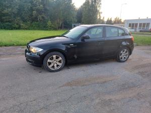 Черный БМВ 120 2009 в Паневежис, объемом двигателя 2.00 л и пробегом 300 тыс. км за 4000 €, фото 3 на AUTOMOTO.COM.LV