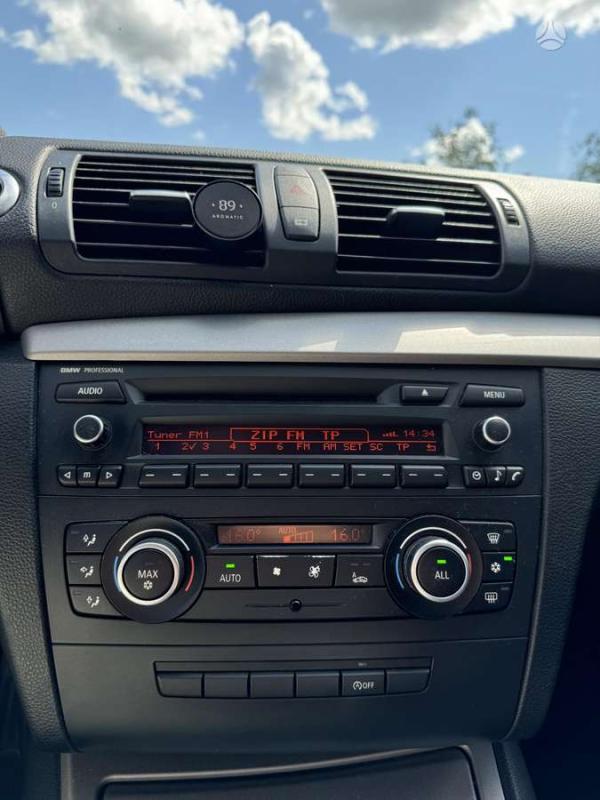 Melns BMW 120 2010 Viļņa, ar dzinēja tilpumu 2.00 L un nobraukumu 304 tūkst. km par 3300 €, foto 11 vietnē AUTOMOTO.COM.LV