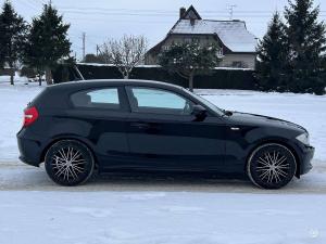Melns BMW 120 2010 Kėdainiai, ar dzinēja tilpumu 2.00 L un nobraukumu 218 tūkst. km par 4350 €, foto 5 vietnē AUTOMOTO.COM.LV