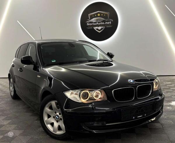 Black BMW 120 2010 in Marijampole, with an engine capacity of 2.00 L and mileage of 293 thousand km for 5999 €, photo 1 on AUTOMOTO.COM.LV