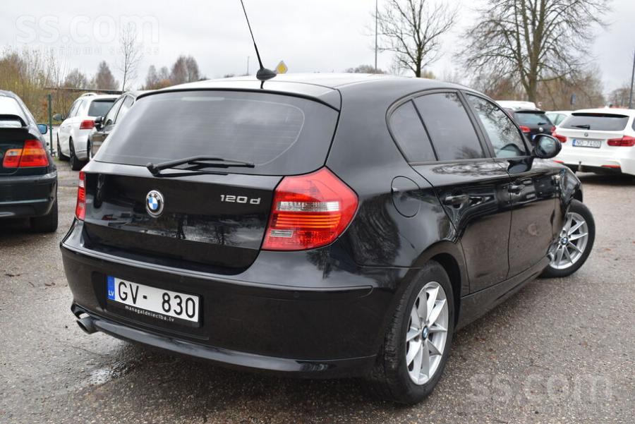 Melns BMW 120 2010 Kuldīga, ar dzinēja tilpumu 2.00 L un nobraukumu 0 tūkst. km par 5350 €, foto 3 vietnē AUTOMOTO.COM.LV