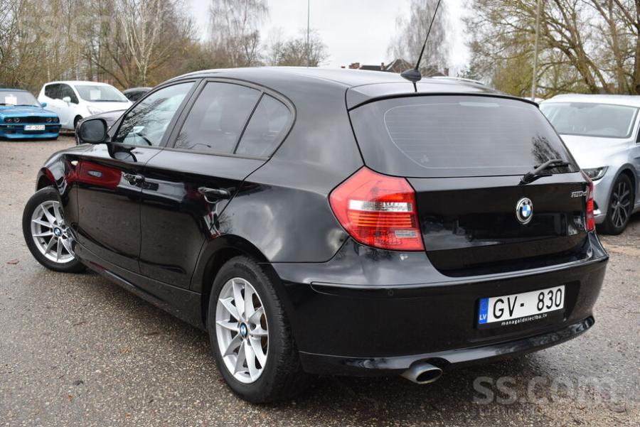 Melns BMW 120 2010 Kuldīga, ar dzinēja tilpumu 2.00 L un nobraukumu 0 tūkst. km par 5350 €, foto 4 vietnē AUTOMOTO.COM.LV