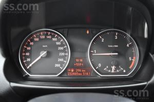 Melns BMW 120 2010 Kuldīga, ar dzinēja tilpumu 2.00 L un nobraukumu 0 tūkst. km par 5350 €, foto 14 vietnē AUTOMOTO.COM.LV