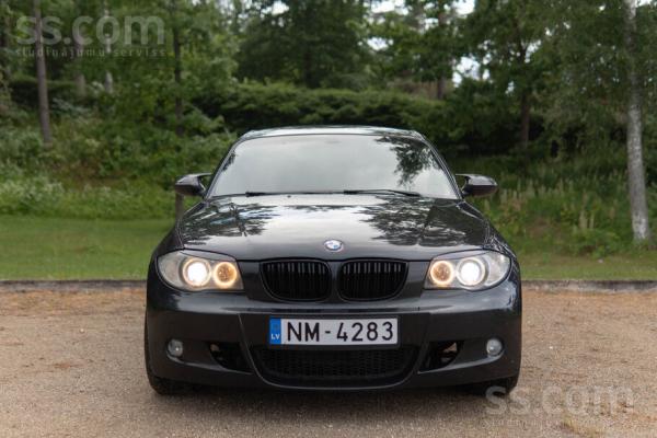 Melns BMW 120 2010 Talsi, ar dzinēja tilpumu 2.00 L un nobraukumu 230 tūkst. km par 3990 €, foto 3 vietnē AUTOMOTO.COM.LV