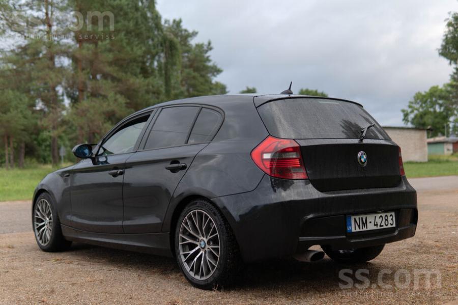 Melns BMW 120 2010 Talsi, ar dzinēja tilpumu 2.00 L un nobraukumu 230 tūkst. km par 3990 €, foto 5 vietnē AUTOMOTO.COM.LV
