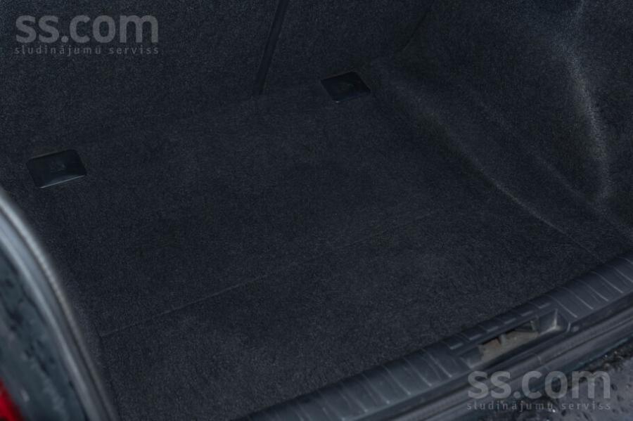 Melns BMW 120 2010 Talsi, ar dzinēja tilpumu 2.00 L un nobraukumu 230 tūkst. km par 3990 €, foto 9 vietnē AUTOMOTO.COM.LV