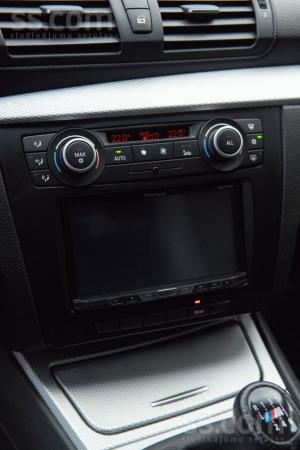Melns BMW 120 2010 Talsi, ar dzinēja tilpumu 2.00 L un nobraukumu 230 tūkst. km par 3990 €, foto 17 vietnē AUTOMOTO.COM.LV