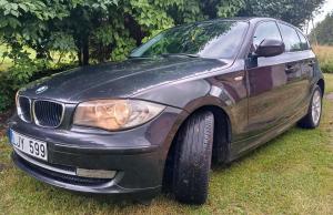 Melns BMW 120 2010 Radviliškis, ar dzinēja tilpumu 2.00 L un nobraukumu 297 tūkst. km par 3500 €, foto 10 vietnē AUTOMOTO.COM.LV