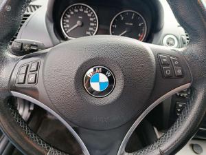 Melns BMW 120 2010 Radviliškis, ar dzinēja tilpumu 2.00 L un nobraukumu 297 tūkst. km par 3500 €, foto 21 vietnē AUTOMOTO.COM.LV
