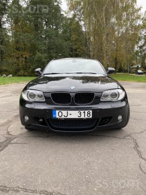 Melns BMW 120 2010 Rīga, ar dzinēja tilpumu 2.00 L un nobraukumu 312 tūkst. km par 6490 €, foto 5 vietnē AUTOMOTO.COM.LV