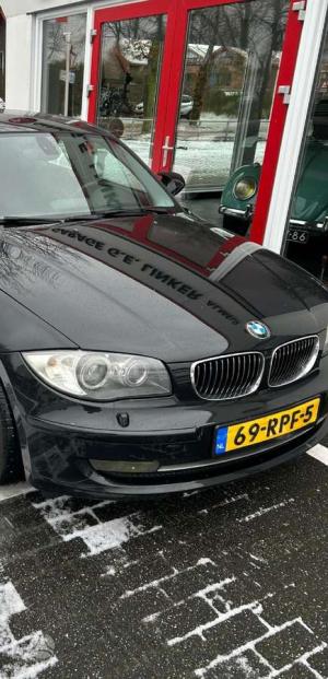 Melns BMW 120 2011 Kauņa, ar dzinēja tilpumu 2.00 L un nobraukumu 136 tūkst. km par 2950 €, foto 2 vietnē AUTOMOTO.COM.LV