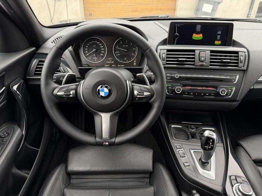 Black BMW 120 2011 in Siauliai, with an engine capacity of 2.00 L and mileage of 236 thousand km for 8400 €, photo 15 on AUTOMOTO.COM.LV