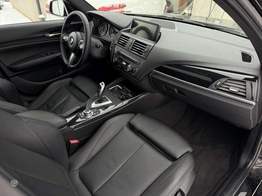 Black BMW 120 2011 in Siauliai, with an engine capacity of 2.00 L and mileage of 236 thousand km for 8400 €, photo 17 on AUTOMOTO.COM.LV