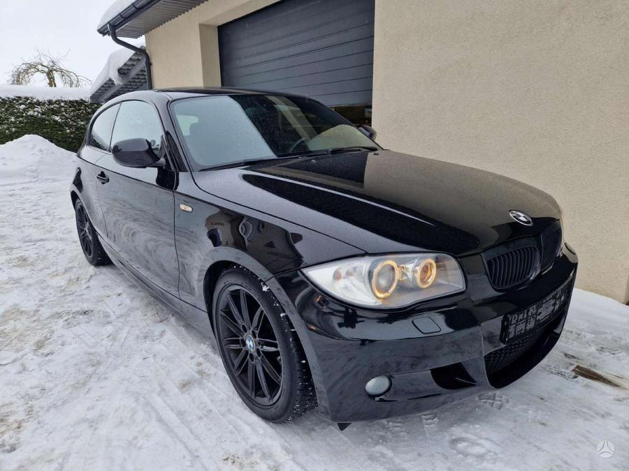 Melns BMW 120 2011 Kauņa, ar dzinēja tilpumu 2.00 L un nobraukumu 287 tūkst. km par 4650 €, foto 9 vietnē AUTOMOTO.COM.LV