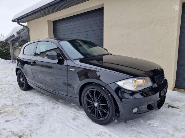 Melns BMW 120 2011 Kauņa, ar dzinēja tilpumu 2.00 L un nobraukumu 287 tūkst. km par 4650 €, foto 10 vietnē AUTOMOTO.COM.LV