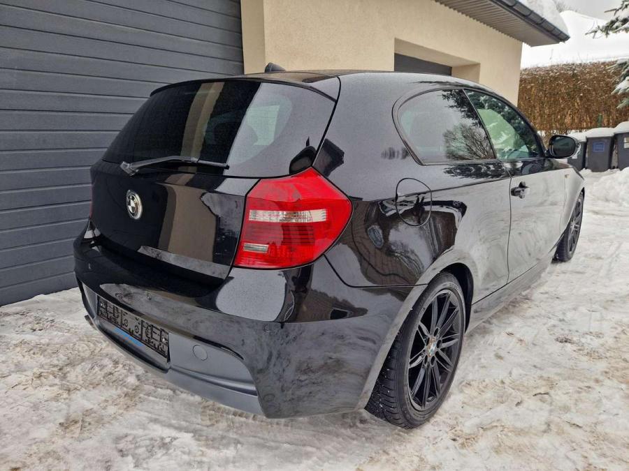 Melns BMW 120 2011 Kauņa, ar dzinēja tilpumu 2.00 L un nobraukumu 287 tūkst. km par 4650 €, foto 13 vietnē AUTOMOTO.COM.LV
