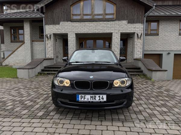 Melns BMW 120 2011 Cēsis, ar dzinēja tilpumu 2.00 L un nobraukumu 299 tūkst. km par 4950 €, foto 3 vietnē AUTOMOTO.COM.LV