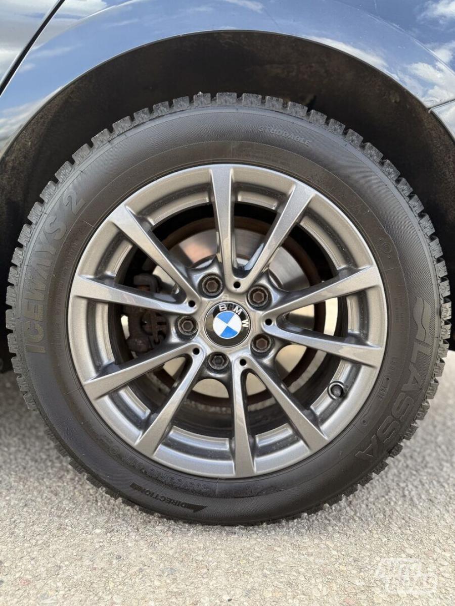 Melns BMW 120 2012 Šauļi, ar dzinēja tilpumu 2.00 L un nobraukumu 318 tūkst. km par 5250 €, foto 22 vietnē AUTOMOTO.COM.LV