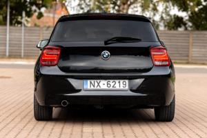 Black BMW 120 2012 in Riga, with an engine capacity of 2.00 L and mileage of 330 thousand km for 10900 €, photo 7 on AUTOMOTO.COM.LV