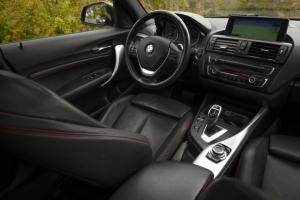 Black BMW 120 2012 in Riga, with an engine capacity of 2.00 L and mileage of 330 thousand km for 10900 €, photo 8 on AUTOMOTO.COM.LV