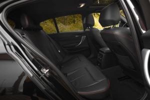 Black BMW 120 2012 in Riga, with an engine capacity of 2.00 L and mileage of 330 thousand km for 10900 €, photo 24 on AUTOMOTO.COM.LV