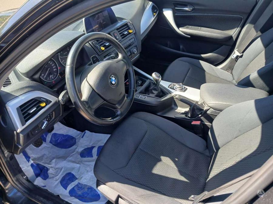 Black BMW 120 2012 in Taurage, with an engine capacity of 2.00 L and mileage of 300 thousand km for 4300 €, photo 11 on AUTOMOTO.COM.LV