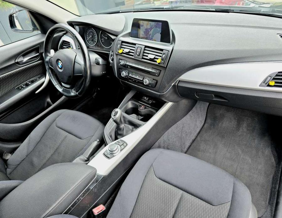 Black BMW 120 2012 in Taurage, with an engine capacity of 2.00 L and mileage of 309 thousand km for 4200 €, photo 23 on AUTOMOTO.COM.LV