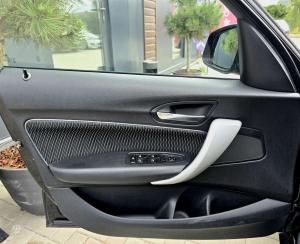 Black BMW 120 2012 in Taurage, with an engine capacity of 2.00 L and mileage of 309 thousand km for 4200 €, photo 27 on AUTOMOTO.COM.LV