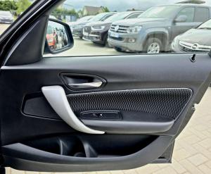 Black BMW 120 2012 in Taurage, with an engine capacity of 2.00 L and mileage of 309 thousand km for 4200 €, photo 28 on AUTOMOTO.COM.LV
