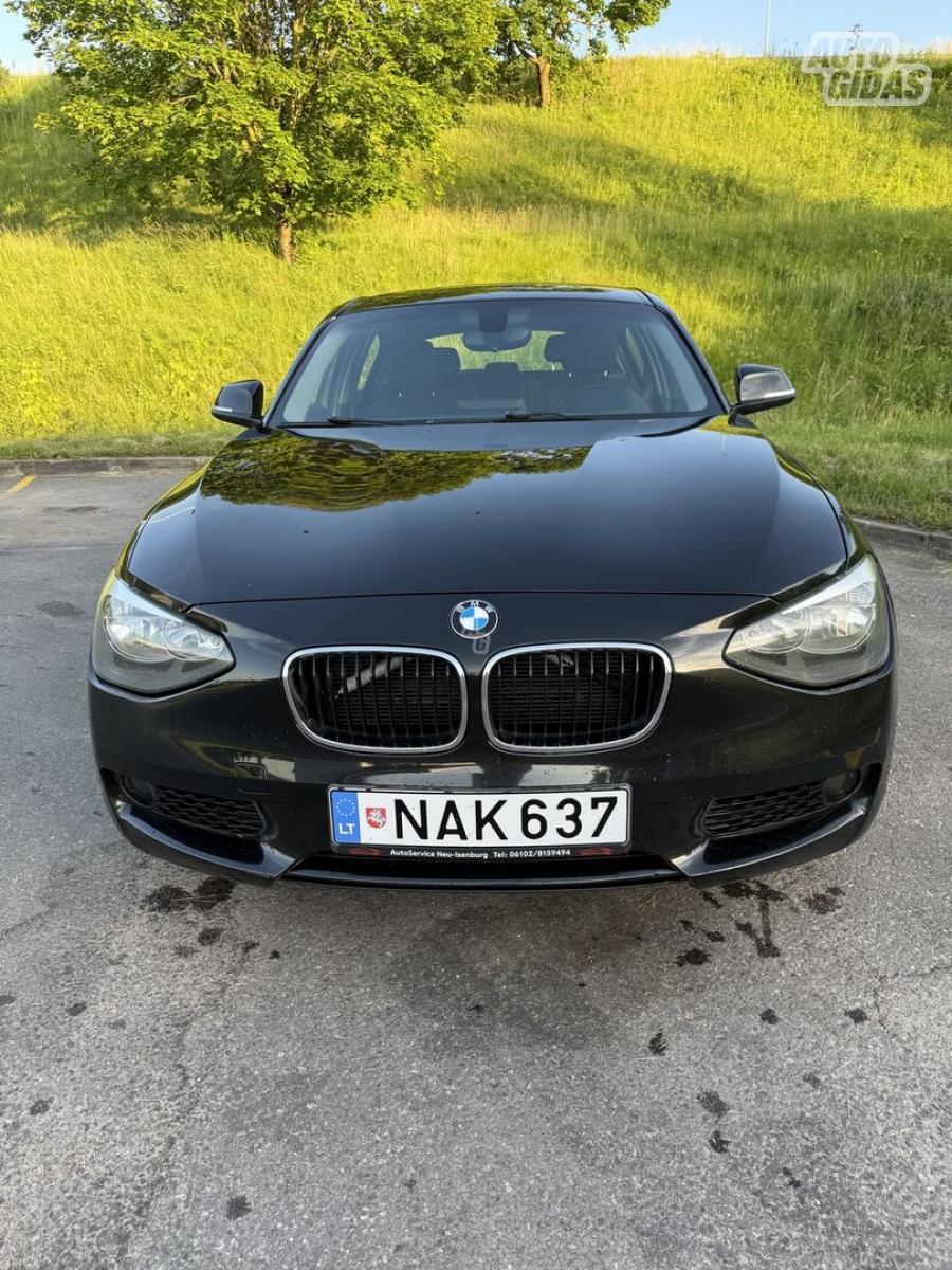 Melns BMW 120 2012 Kauņa, ar dzinēja tilpumu 2.00 L un nobraukumu 260 tūkst. km par 4900 €, foto 5 vietnē AUTOMOTO.COM.LV